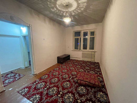 (К128135) Продается 1-а комнатная квартира в Алмазарском районе.