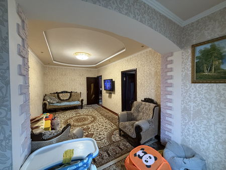 Срочно продам 3 ком Юнусабад 13
