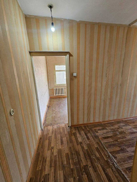 1 хоналик 3 этаж Динамо Бозорча