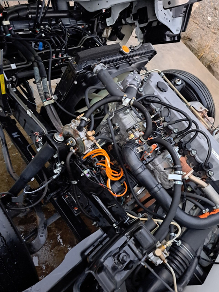 Isuzu sotiladi yurgani 57000km gaz