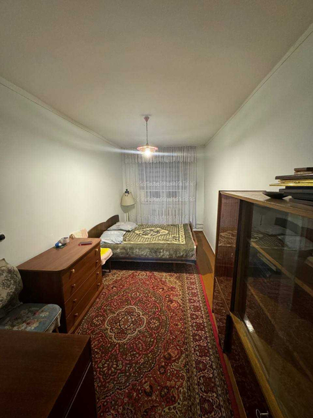 Академгородок 2(3)-комнатная 2/2 52 м² кирпич обстановка ипотека