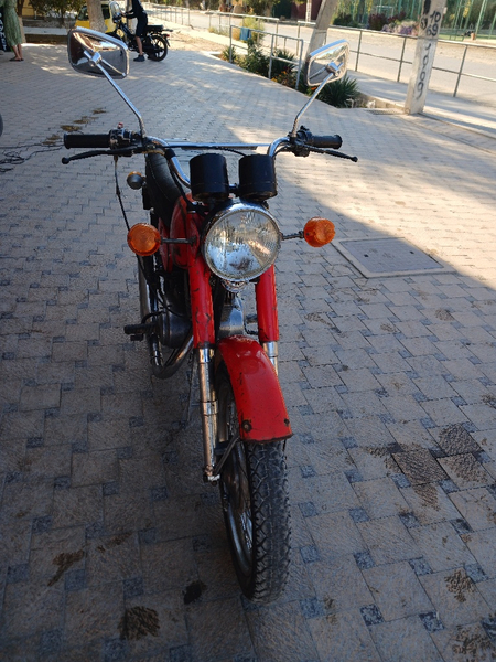 Miniski sotiladi  radnoy miniski dakumeti bo