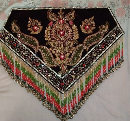 Келинлар либоси миллий