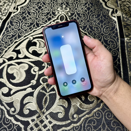 iphone Xr 128gb Ideal 81%Radnoy ishlashi alo !!