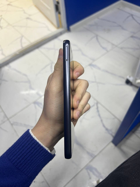 Продается Samsung Galaxy A24 состояние идеал фулл комплект