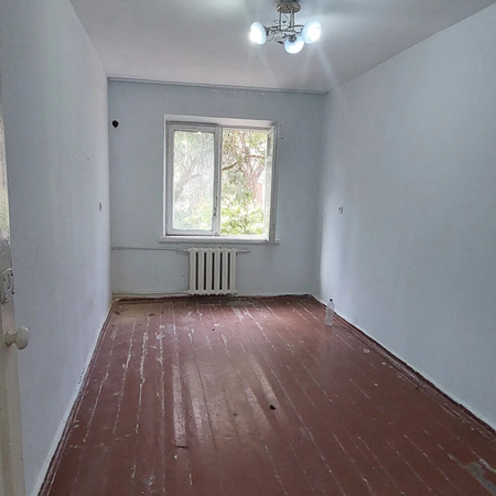 Продается квартира Рисовый 2/2/4 балкон 2х6