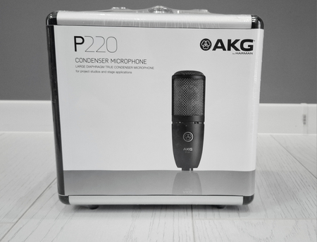 AKG P220 Студийный микрофон
