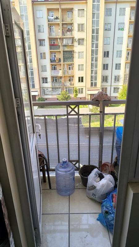 Yangi choshtepadan 3 xonali uy sotiladi