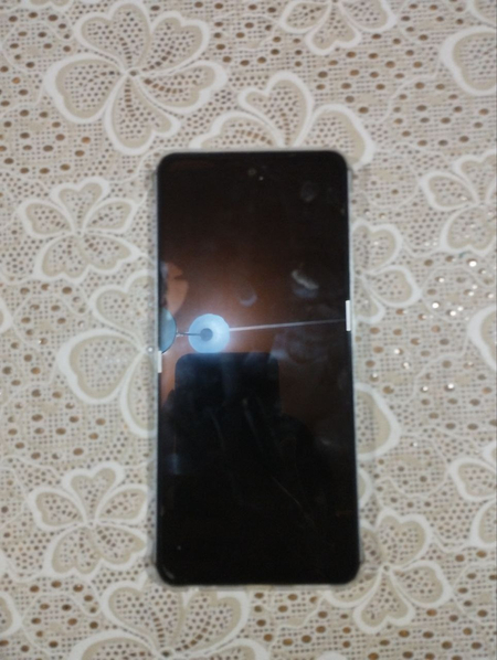 Infinix smart 8 + airpods orginal sovgʻaga