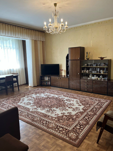 Минор метро 4х5комн/5этаж/9 раздельная, 130м²