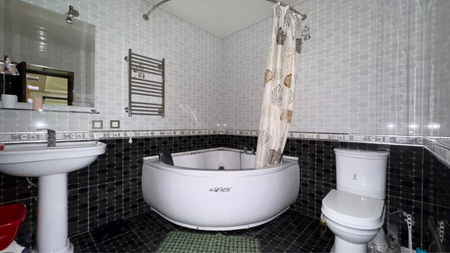 Продам квартиру 2/2/4/60м2 Ц-1 бибигон