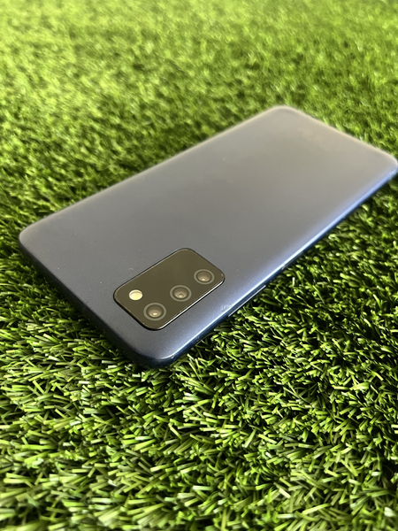 Samsung A03s sotiladi