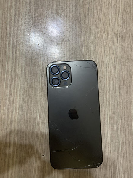 iphone 12 pro max sotiladi