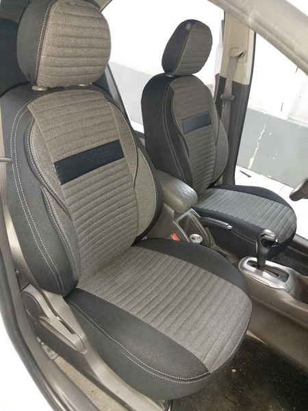 Avtochehol uz avto motors