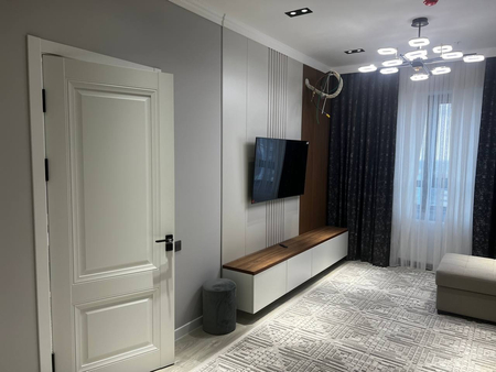 Сдается 2х ком. квартира, ЖК Акай Сити, ор-р: Мирзо Улугбек-й р-н,50м2