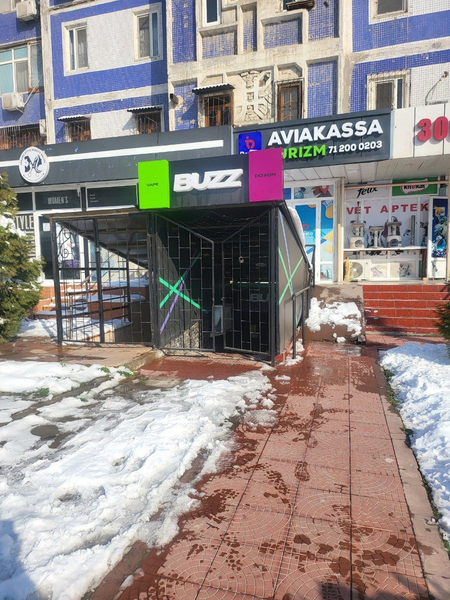 Срочно продается помещение 106 кВ в Яшнабадском районе.