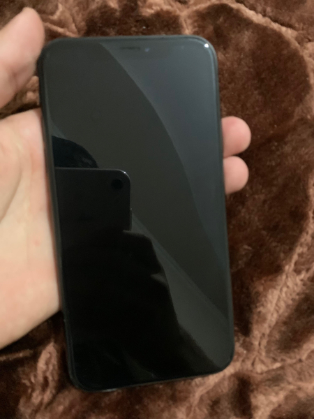 Iphone xr ideal sotiladi