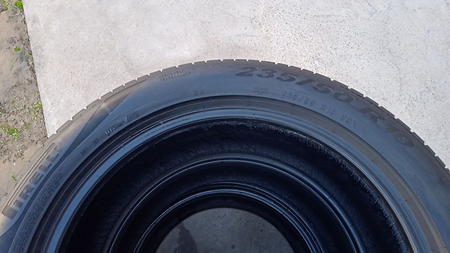 235 55 R19 Shina Rottalla 2 ta