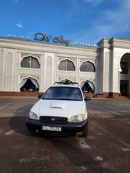 Kia Carnival sotilad OBMEN BOR