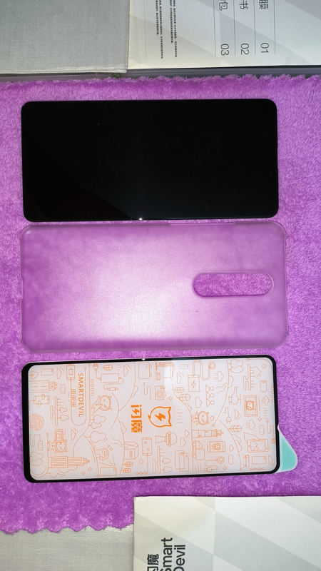 Mi 9t-Mi 9t Pro amoled ekran