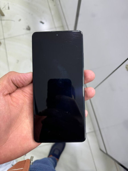 Poco X5 plus 5G sotiladi