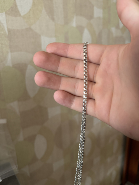 Продам серебреную цепочку 925 пробы