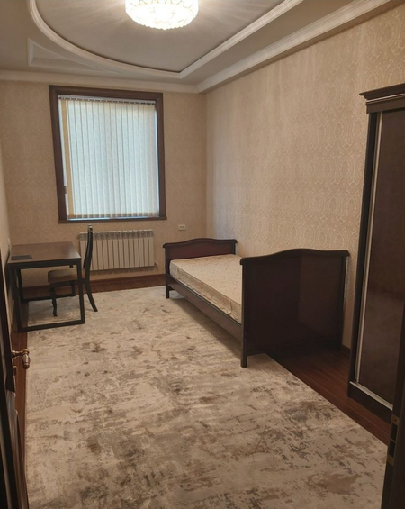 Срочний аренда кивартира беруний метро