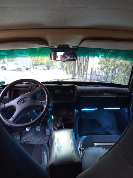 Vaz 2107 metan gaz 2000-yil