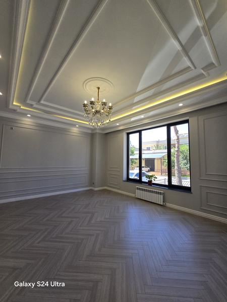 Продаётся евро дом центр луначарского 2,5 сотки  300м²