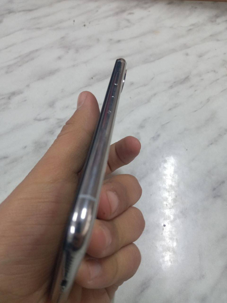 iPhone x 4/64 ideal