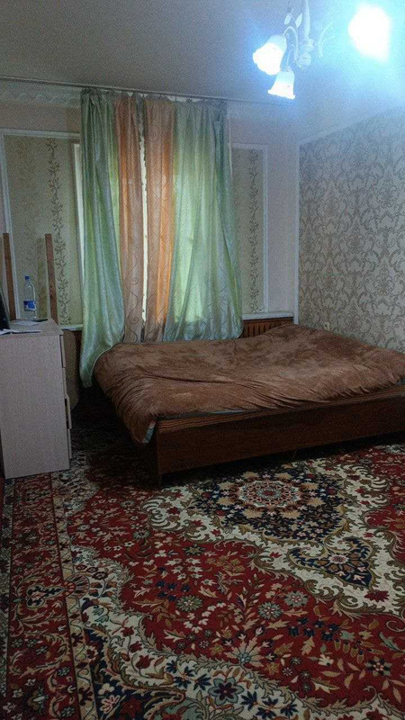 Ялангач м-в институт Культуры  2/1/4  /Алиса магазин /.