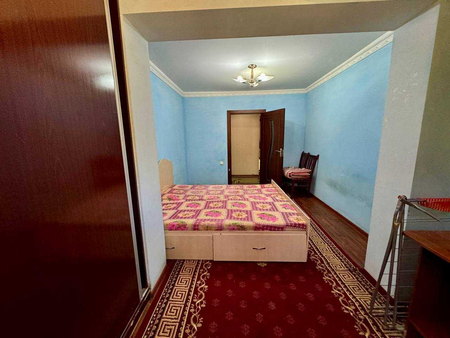 2 xonali 56m² 2-qavat sotiladi