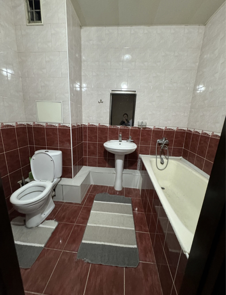 Arenda sergili yarmirka yoni machit roparasizda 3 xoan 350$