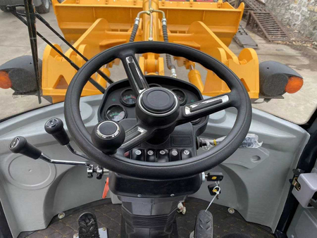 погрузчик TURES HR935С 1,5 m3