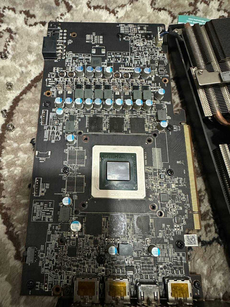Power Color Rx 5600 XT ( Не рабочая)