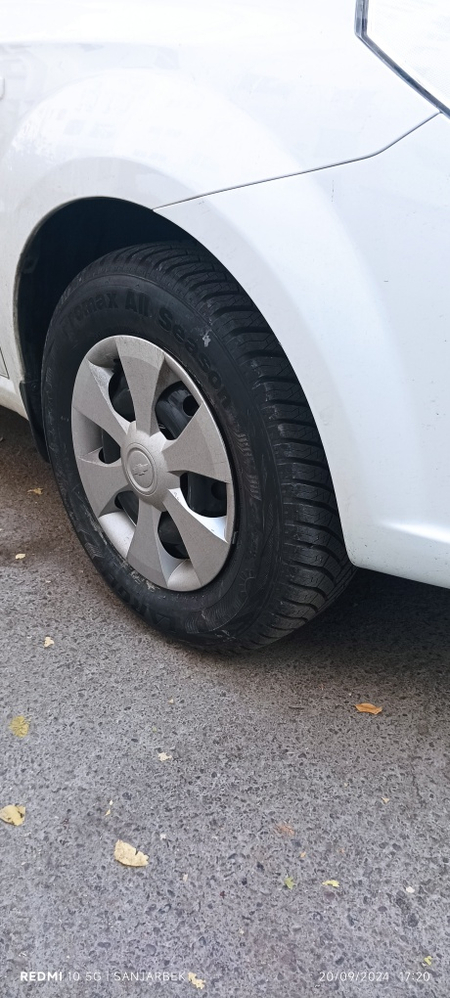Salom Nexia 3 sotiladi mowina yaxwi sastayannada taxi qilinmagan .