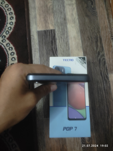 Tecno pop 7  4G.