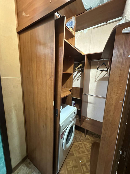 Срочно сдаётся квартира 2/1/5 м.улугбек район ориентир художник остано