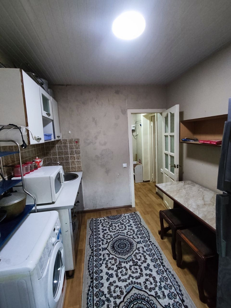 Продаётся квартира Чиланзар 21 квартал 2/2/4 панель