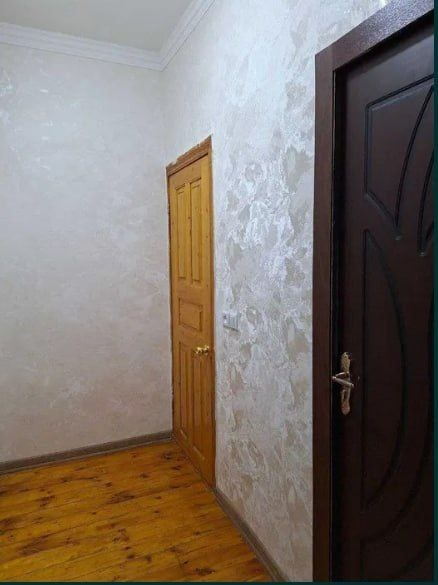 Еко парк Чиланзар25 2комнаты 1-этаж мебель балкон 2*6 площадь 54м²