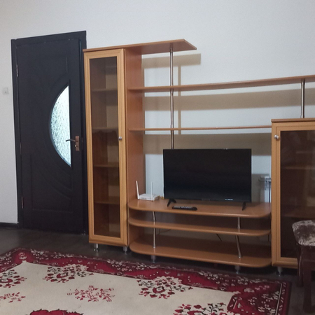 Сдается 2х комнатная квартира Яккасарайский район ул Бабура