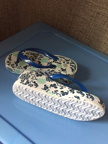Сланцы для девочки