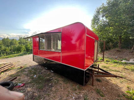 Kochma dokon futt trak