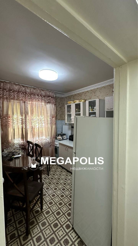 Хамза метро 1 Комнатная 1 этаж‼️ Продается