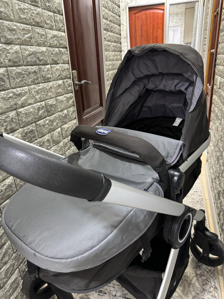 Продам Коляску CHICCO URBAN в отличном состоянии