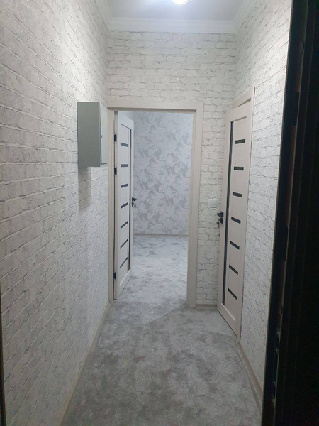 Чиланзар 21.  2в3/1/4. Срочно Продаю 50м2