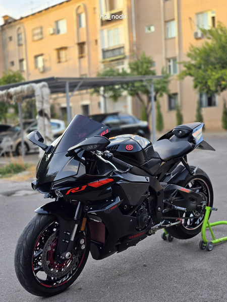 Срочна супер нархга сотвоман Yamaha R1 2018