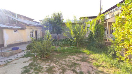 продается участок Мирабад 4 сотки