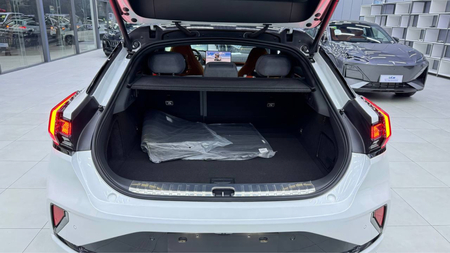 Zeekr 001 Z-Sport 2024 рестайлинг