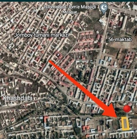 Gaz , svet , suv , internet kabel tizimi mavjud .

Газ.свет.сув.интерн